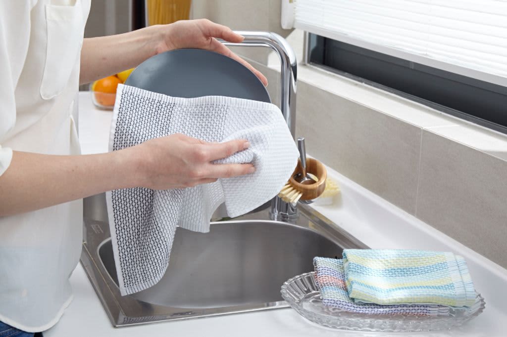 DOM-C25182 Dominant Typhoon Machine Detergent 5L - Hospitality Lab